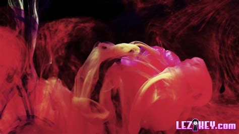 Abominación Con Alexis Crystal Y Nesty Eporner