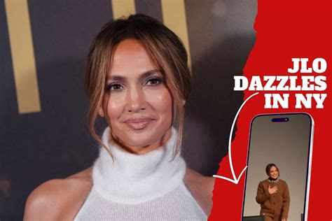 Jennifer Lopez Shows Off Cleavage In Controversial Dress Marca Tv English