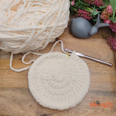 Chicken Squish Free Crochet Pattern On Moogly