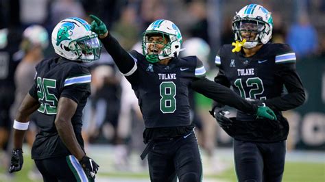 College Football Playoff Rankings Tulane Up To 22 Liberty Up To 24