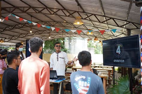 Islington College Futurama