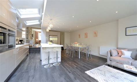 Modern J Pull White High Gloss Kitchens Wren Wren Kitchens