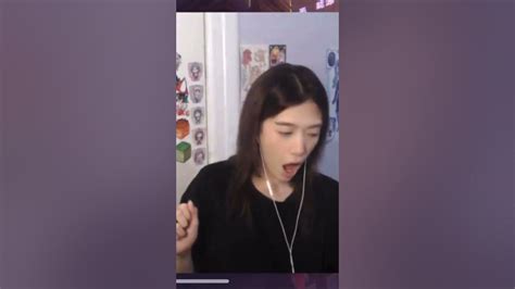 Streamer Girl Burp Youtube