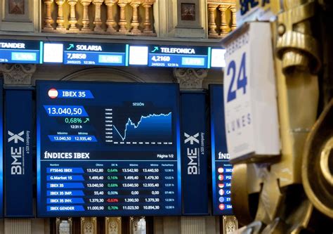 El Ibex 35 Amanece Prácticamente Plano Con La Mirada Puesta En Los 13