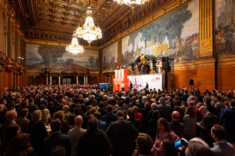 Drinnen Applaus Draußen Protest Spd Empfang Im Rathaus Mopo