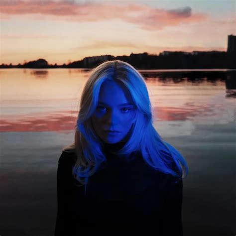 Filippa Artists Crownnote