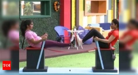 Bigg Boss Kannada 9 Divya Uruduga Saniya Iyer Pair Outshines Deepika