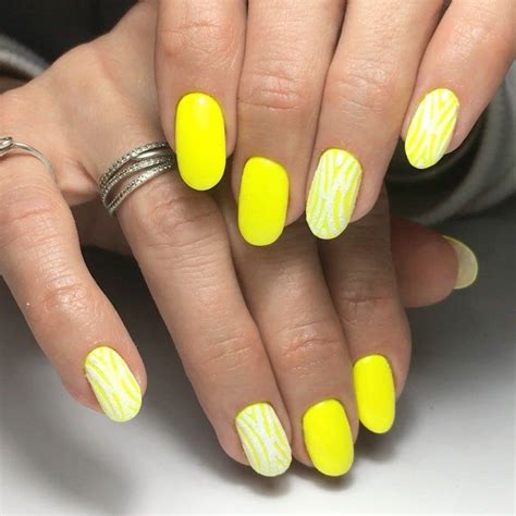 Маникюр дизайн ногтей красивые ногти идеи френч французский нюдовые ногти нежные стильный