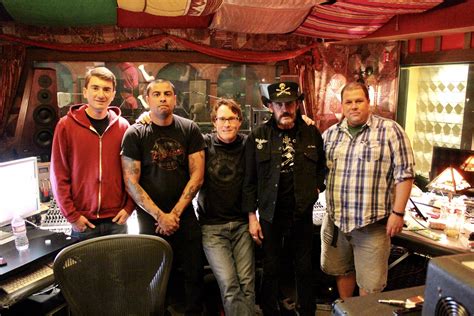 Motörhead Producer Cameron Webb Releases New Video Hollywood Press Corps