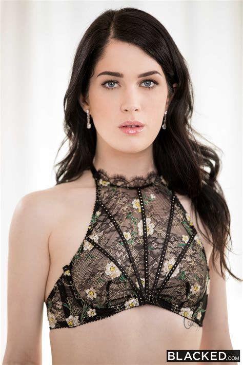 Evelyn Claire Blacked Babesource Com