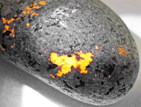 The Ultimate Guide To Yooperlite Hunting A Unique Rock On Michigans