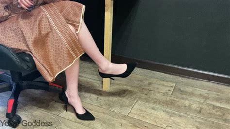 High Heels And Bare Feet Worship And Face Trampling Yokai Goddess