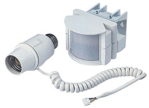 heath zenith par light motion sensor adapter the home depot canada