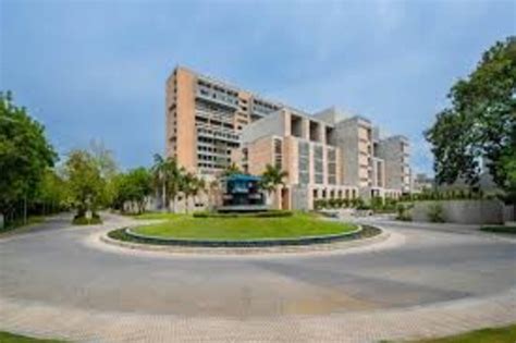 Nirma University Admission 2024 Courses Fees Cutoff Placements