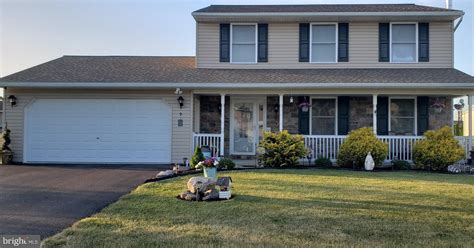9 Overlook Ln Newmanstown Pa 17073 See Est Value Schools And More