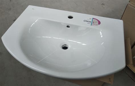 Комплект меблів для ванної кімнати Пектораль 70 з умивальником Runa 70 Kolo пенал 40 Симпл з