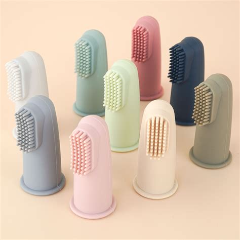 새로운 색상 아기 부드러운 실리콘 손가락 칫솔 유아 치아 브러쉬 고무 청소 아기 건강 구강 케어 신생아 액세서리 Aliexpress