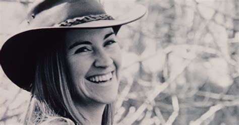 Living With Thyroid Eye Disease Veronicas Story Ghlf Australia