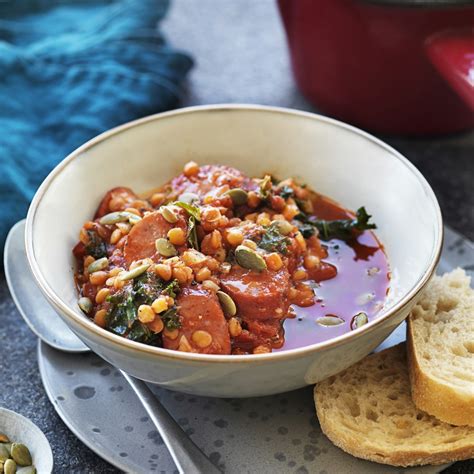 Tagliatelle Med Chorizo Och Vitkål