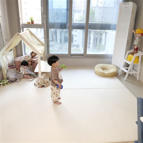 아기 층간소음 거실 바닥 매트 다둥이네 쁘띠메종 더블한판매트 네이버 블로그