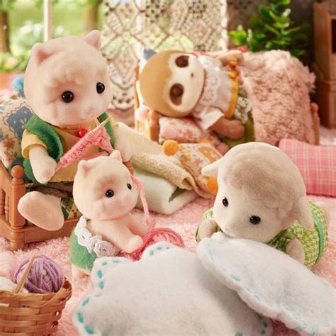 Sylvanianfamilieslove · Calico Critters Calico Critters Families