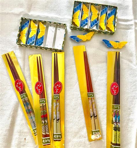 Chopstick Rests 10 And Chopsticks 5 Pr Vintage Japan Etsy