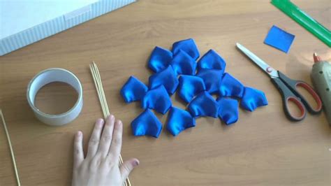 розы из атласной ленты💐 Поделки Делаем сами Цветы из ленты своими руками