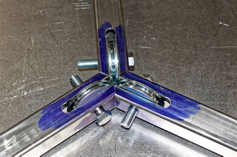 Mp Mande Triangular Hot Glass Squeezer