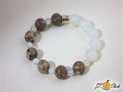 Гривна Леопардов яспис и лунен камък зодия Стрелец Twelve Oclock