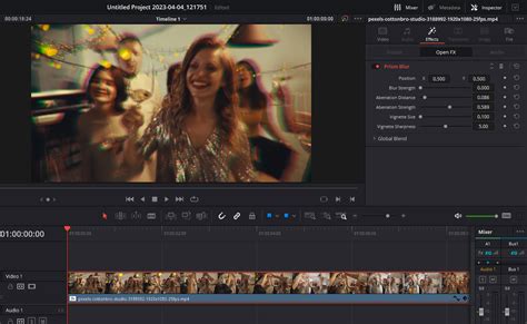 How To Do RGB Split Effect In Davinci Resolve 3 Methods