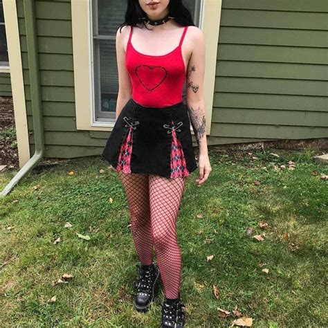 Lynpung — Goth Redblack Plaid Pleated Mini Skirt Black S