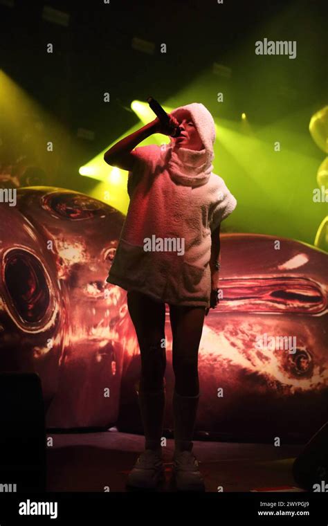Yolandi Visser Bio Wiki Net Worth Husband Pregnant Trailer Review