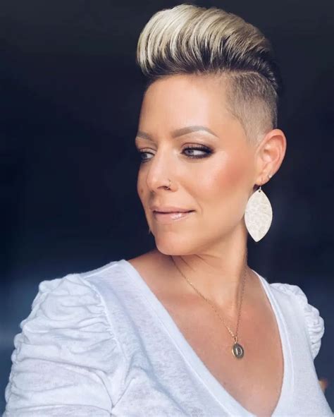 60 Pixie Cut With Undercut Styles Trending In 2023