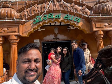 Remebered Ey Times Always Amazing To Reconnect With Your Old Office Buddies And Reminisce About