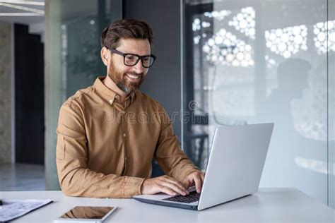 People Working Laptop Computer Desk Software Developer Programmer