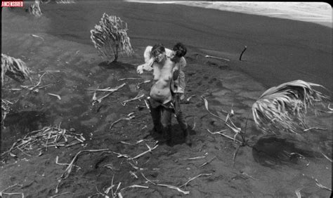 Pauline Lorillard Nue Dans The Wild Boys