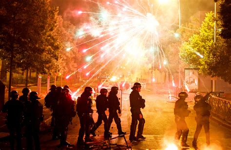 Беспорядки во Франции фотоистории на