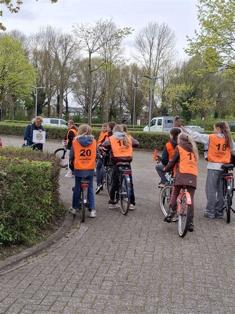 Praktisch Verkeersexamen Op De Fiets Voor Basisschoolleerlingen Gemeente Moerdijk