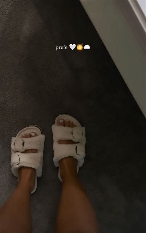 Gaia Garavaglia 👣 Ritaliangirlfeet