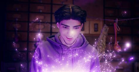 Kaufland Präsentiert Neue Emyo Limonade Winter Paradise Von Tiktok Star Emir Bayrak