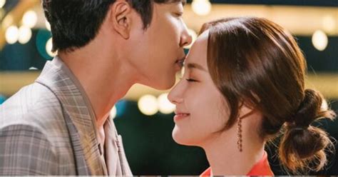 19금 아냐 김재욱♥박민영이 완성한 으른 로코 [그녀의사생활 종영②]