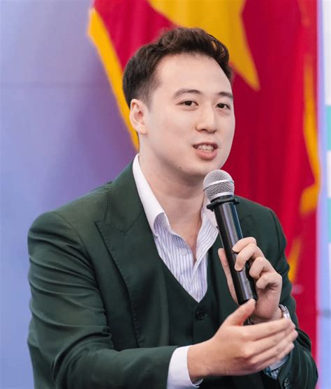 Bà Wen Yu Weng Talk Green Future