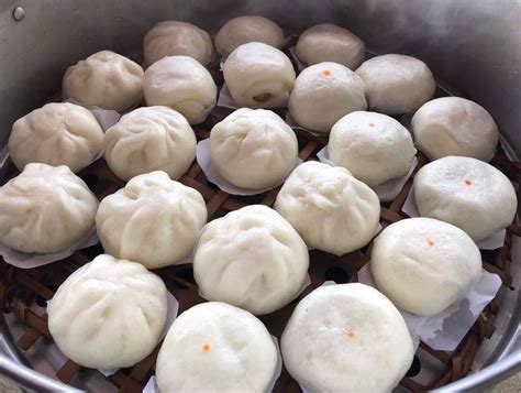 90a ပေါက်စီအိအိလေး လုပ်စားကြမယ် 😍 🍔တကယ်တော့ ပေါက်စီလုပ်နည်းက မခက်လှပ