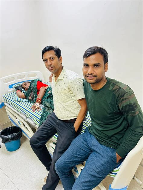 पुलिस डीएसपी संतोष कुमार पटेल सर की माँ की अचानक तबीयत ख़राब हुई तो