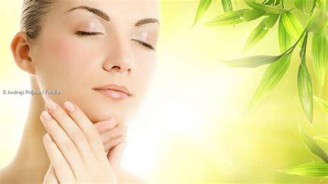 Selbstmassagen Im Gesicht Wohltuende Gesichtsmassagen