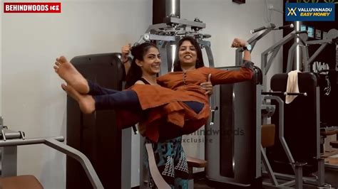 Indian Female Bodybuilder Arathy Krishna Flexes Her Muscles And Lifts