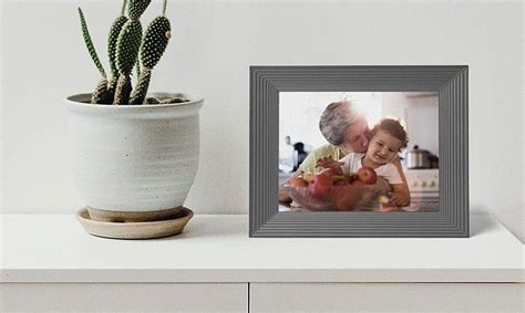 4 Best Digital Photo Frames With Google Photos Support Guiding Tech