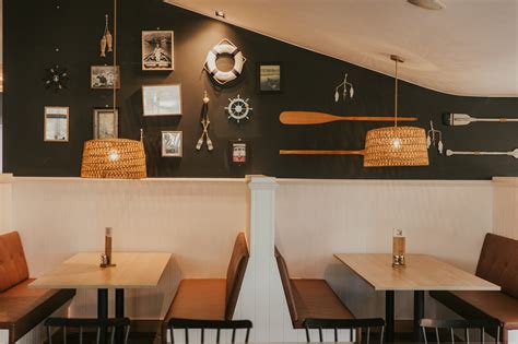 The Bartley Hotel West Lakes Shore Sa