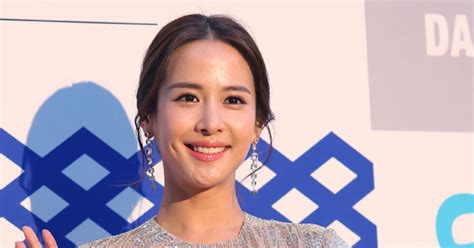 청룡영화제 조여정 노출無 누드드레스 근데 왜 야하지 동영상