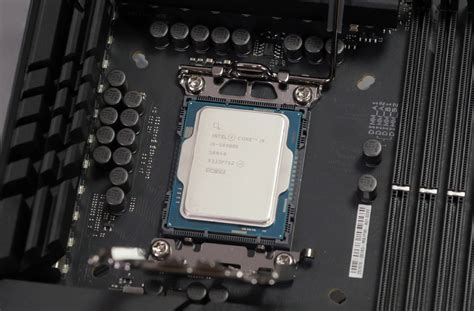 uusi artikkeli testissä intel core i9 14900k io tech fi